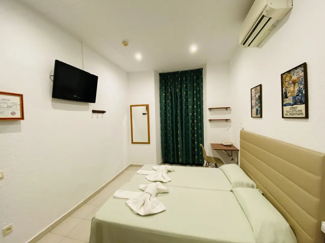 Hotel Mitus - Canet de Mar