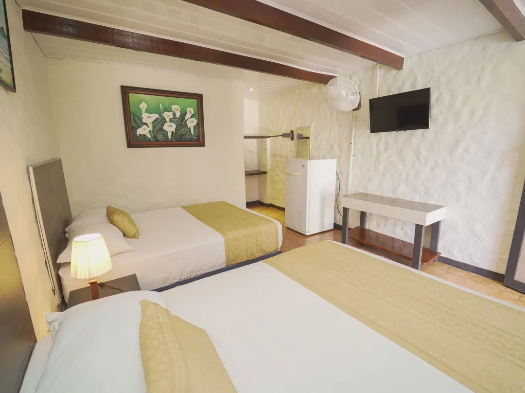 Hotel Flor Blanca - Quepos