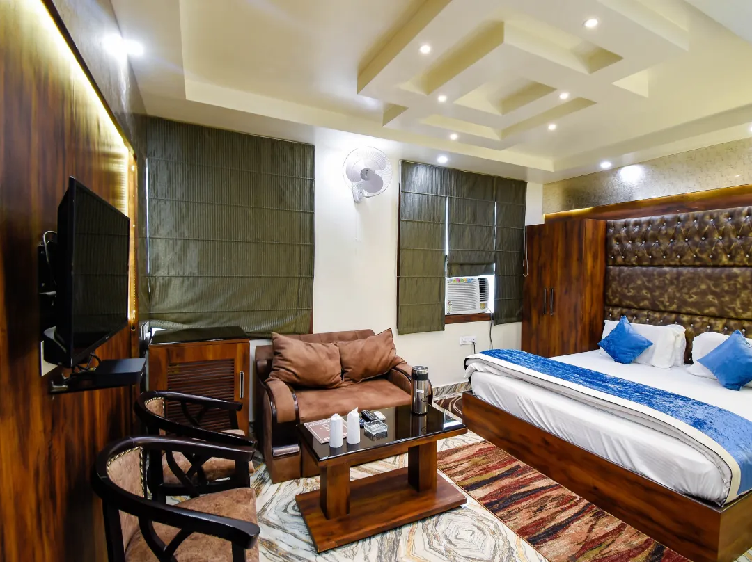 Hotel Mmk - Kanpur