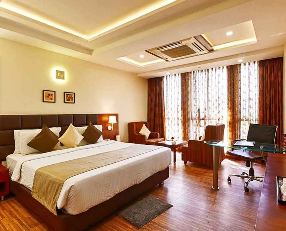 Hotel Page One - Ahmedabad