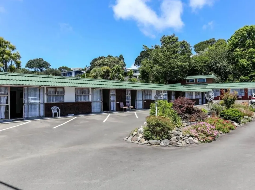 Flamingo Motel - New Plymouth