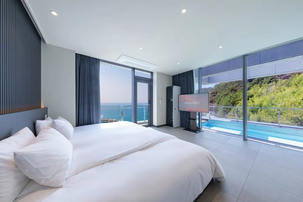 Party Regina) - Geoje-si