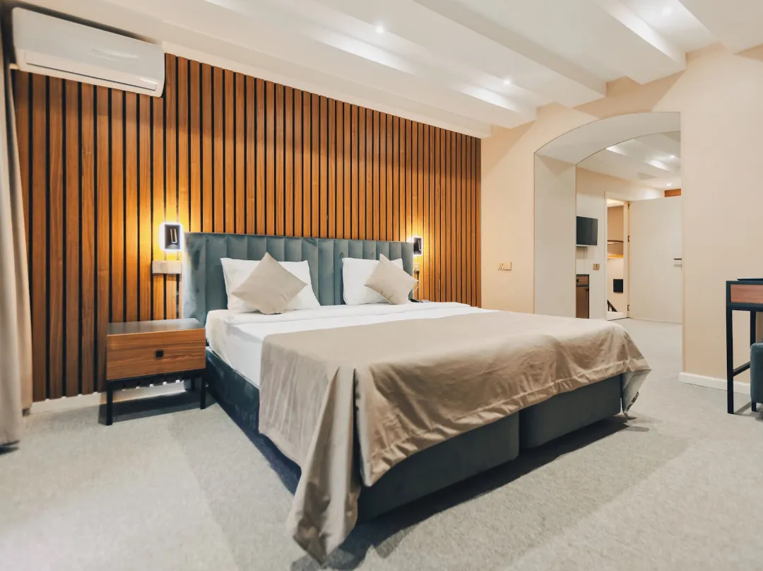 Eleven Hotel Baku - Baku