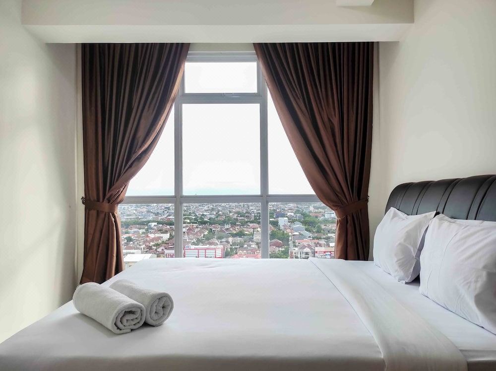 Big And Comfy 3br At Vida View Apartement - Makasar
