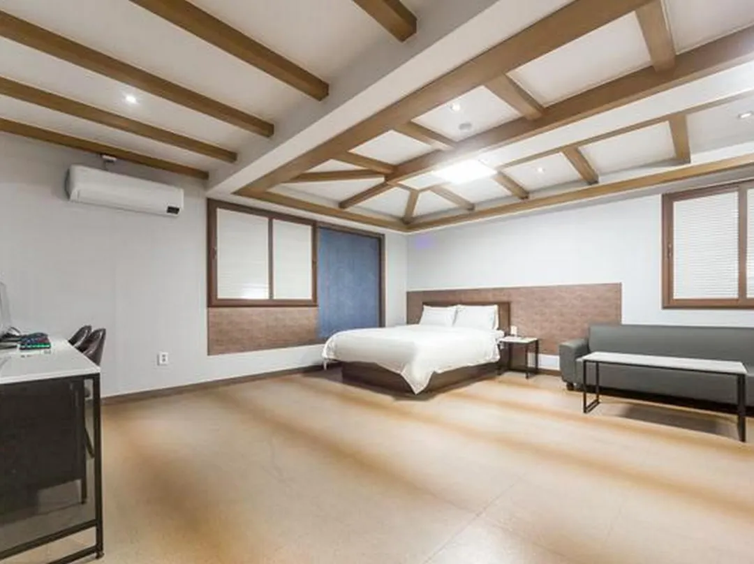 Suncheon Hotel Romeo - Suncheon-si