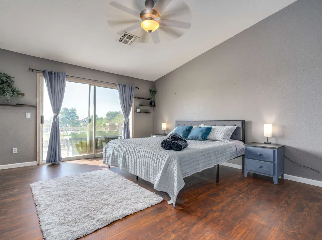 Themed Rooms, Outdoor Kitchen And Scenic Views - Charming Family Retreat - Avondale, AZ