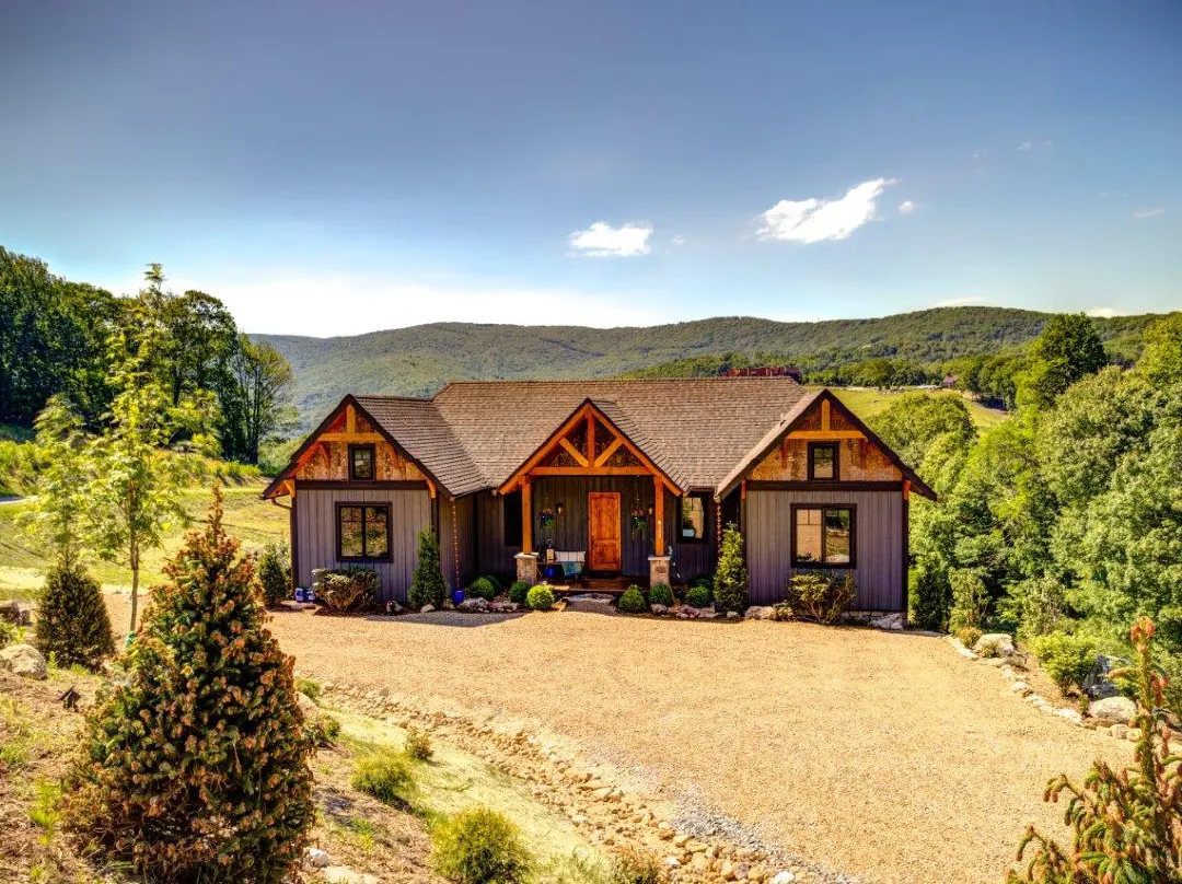 Expansive Views And Cozy Outdoor Firepit - Stunning Mountain Haven - Beech Mountain, NC