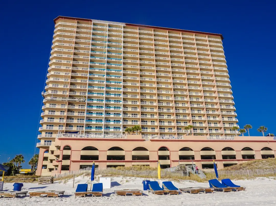Spectacular Beach Views And Free Beach Service - Spacious Coastal Retreat - ラグナ・ビーチ, FL