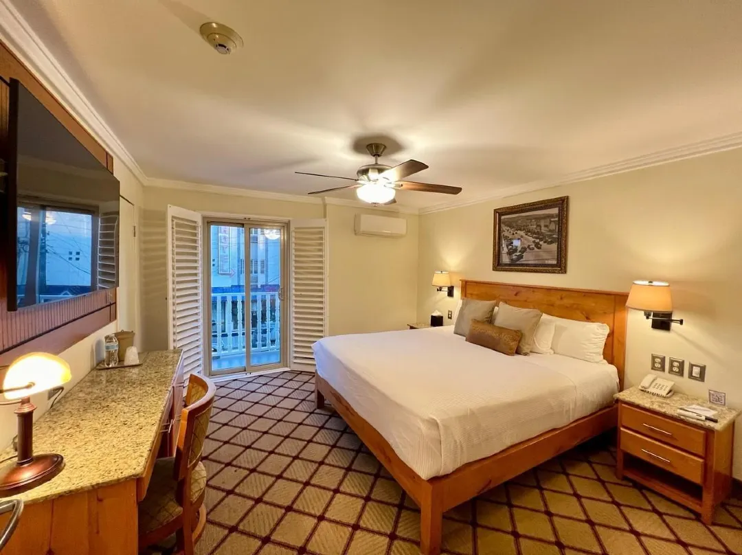 Hotel Caesars - Imperial Beach, CA
