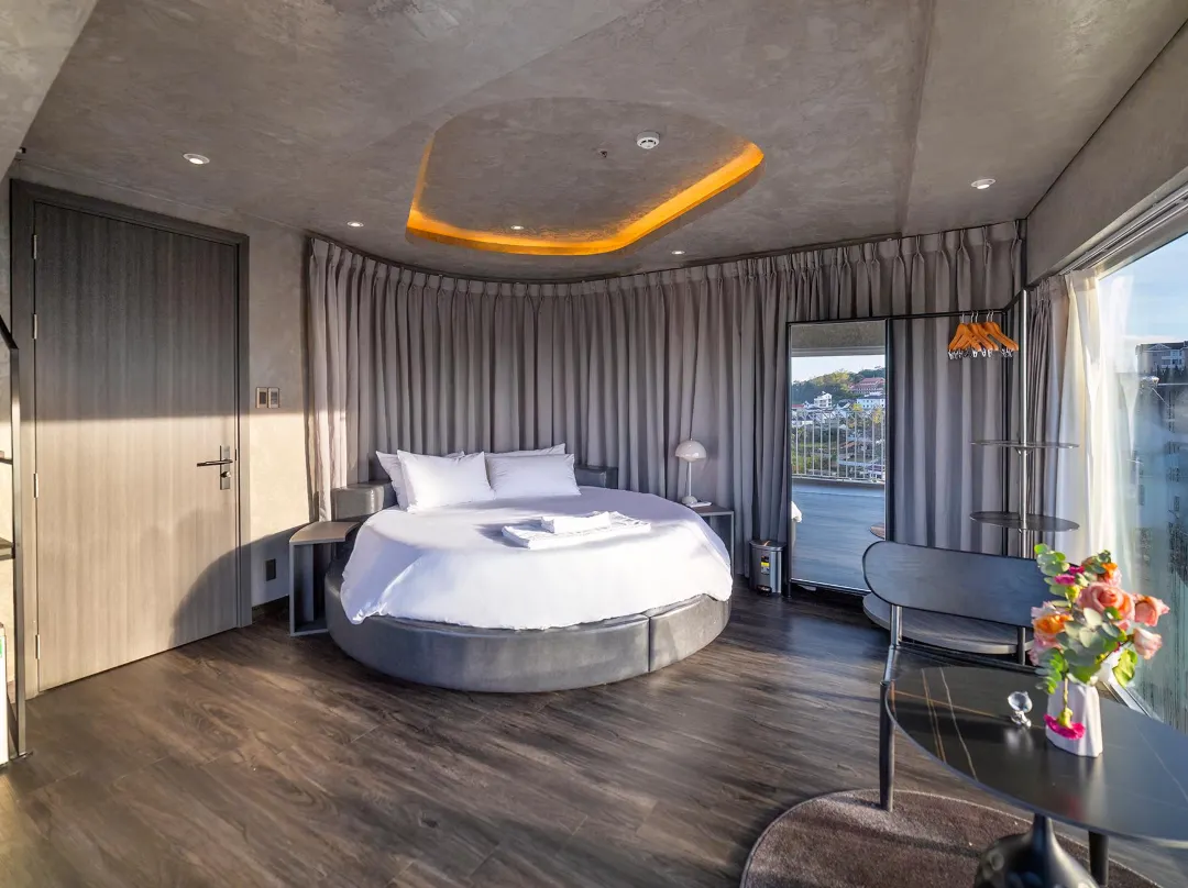 Adela Hotel Dalat - Dalat