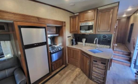 Luxury RV Retreat wd Firepit and Grille– Serene Wooded Stay Near Red ...