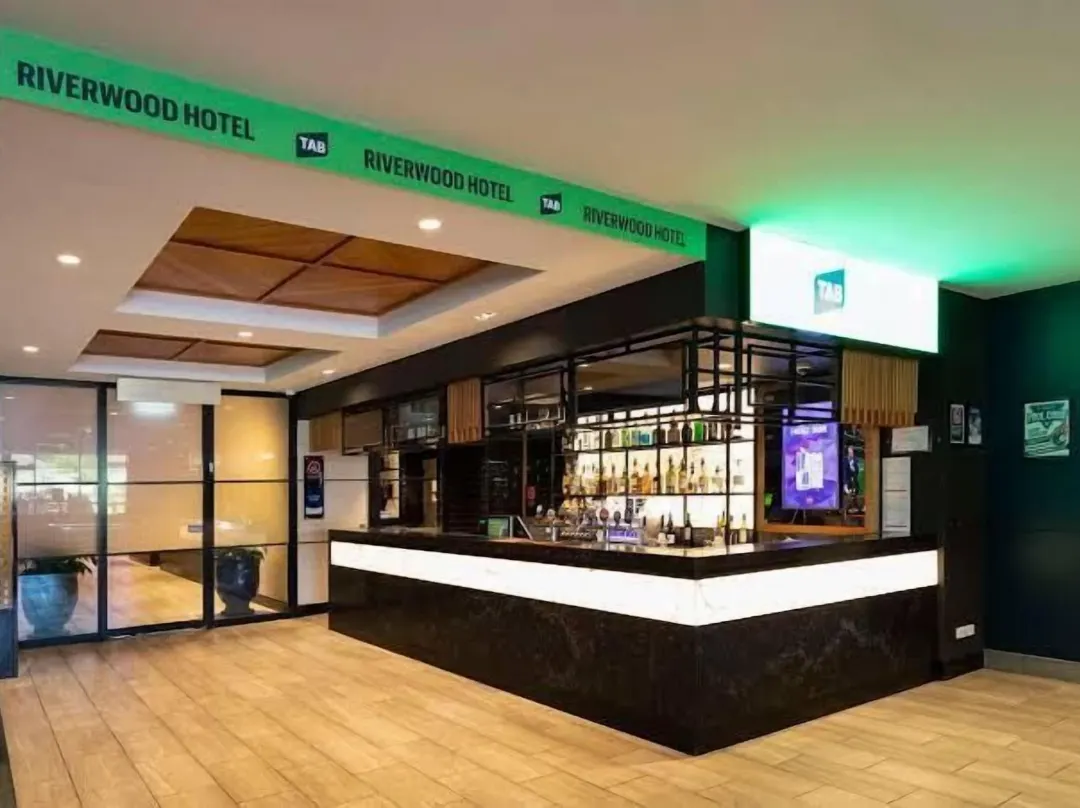 Riverwood Hotel - Adults Only - Sydney