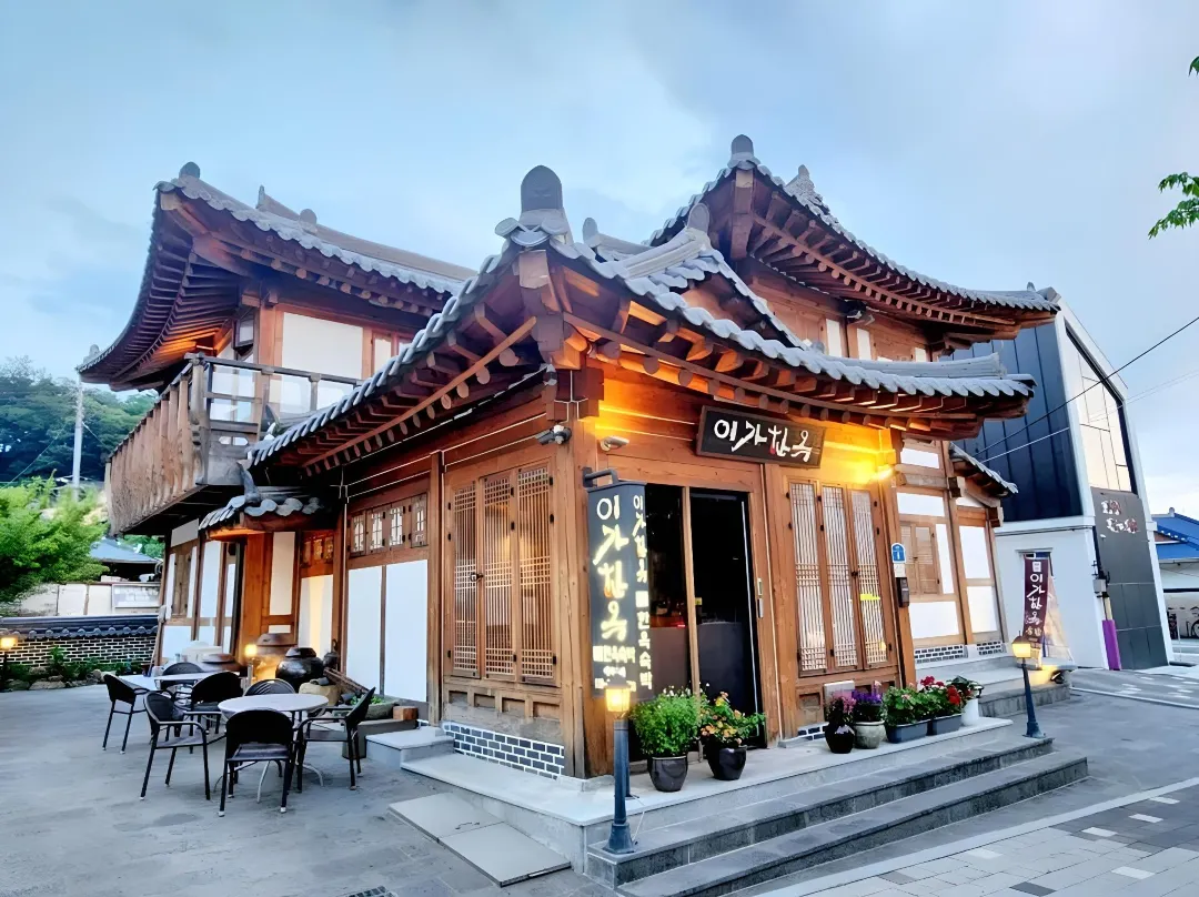 Iga Hanok-awarded Architectural Culture Award - Jeollabuk-do