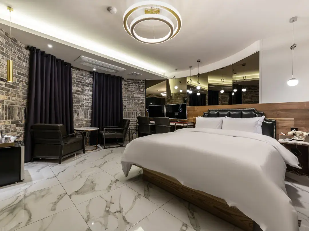 Hotel In Modern Cheongju Terminal - Cheongju-si