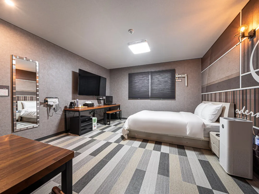 Paju U&i Self Check-in Hotel - Paju