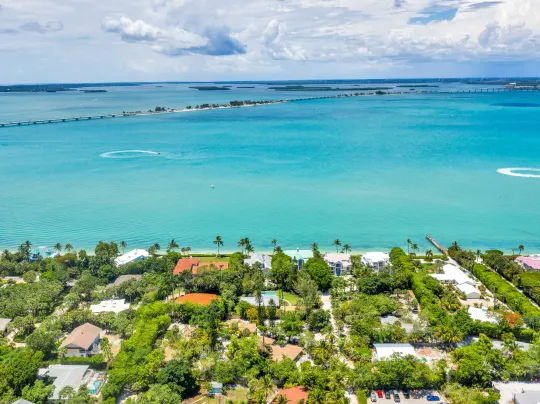New Kitchen And Complimentary Bikes - Charming Coastal Retreat - Sanibel Island, FL
