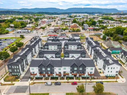 The Bluebell Getaway-a Pmi Scenic City Rental - Chattanooga, TN