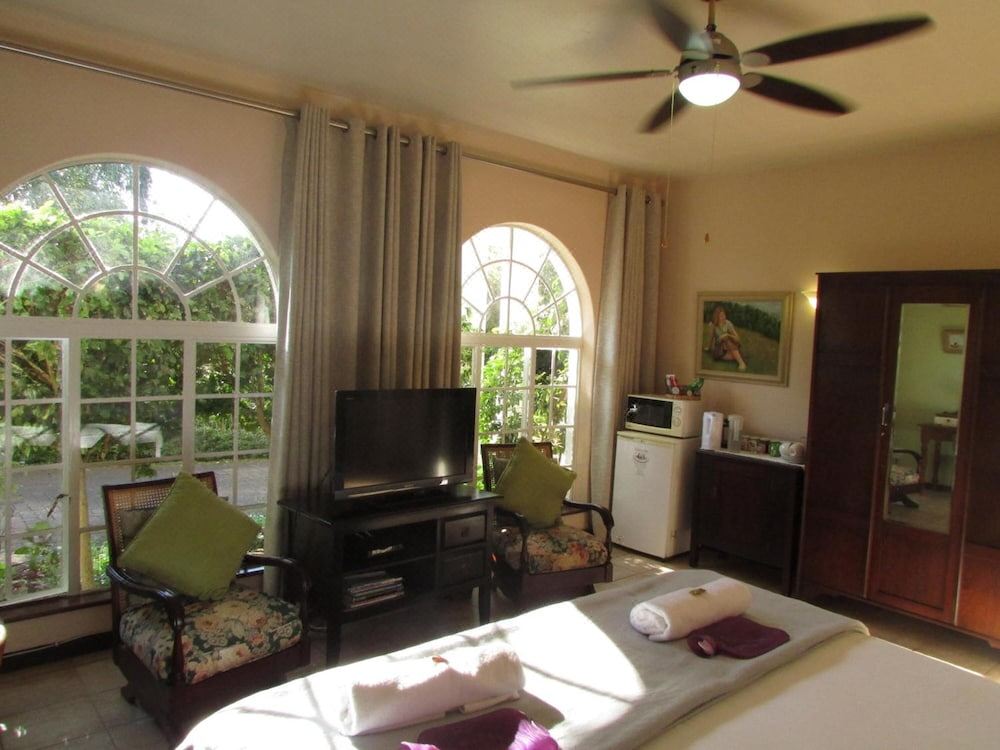 Bancroft B&b - Hilton