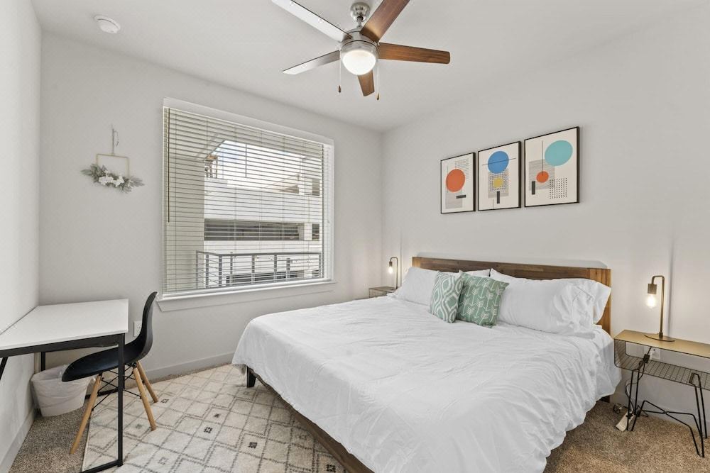 Spacious 2br King Suite Close To Dt Domain Ut - Austin, TX