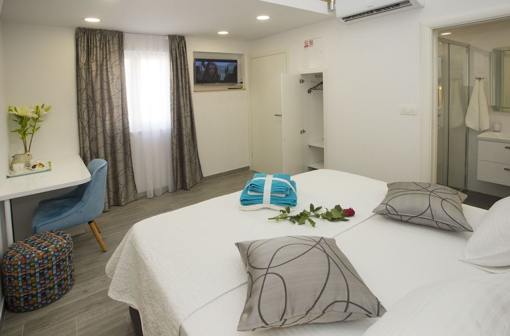 Central Old Town Rooms - Split