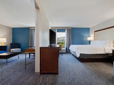 Holiday Inn Express & Suites Cincinnati Riverfront By Ihg - Cincinnati, OH