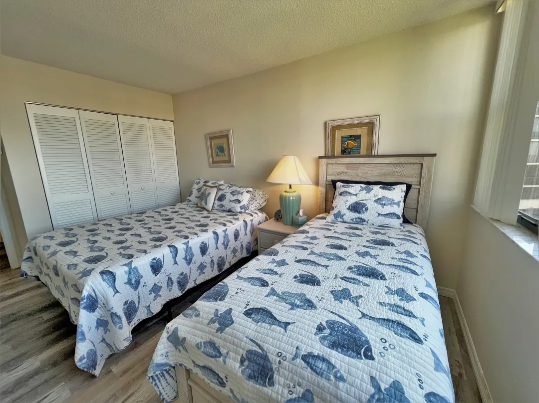 Marina Views And Relaxing Seawall - Charming Harbor Getaway - Sarasota, FL