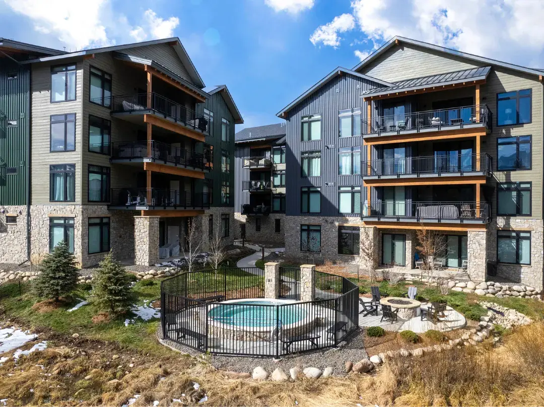 Private Patio And Gourmet Kitchen - Luxurious Downtown Escape - Winter Park, CO