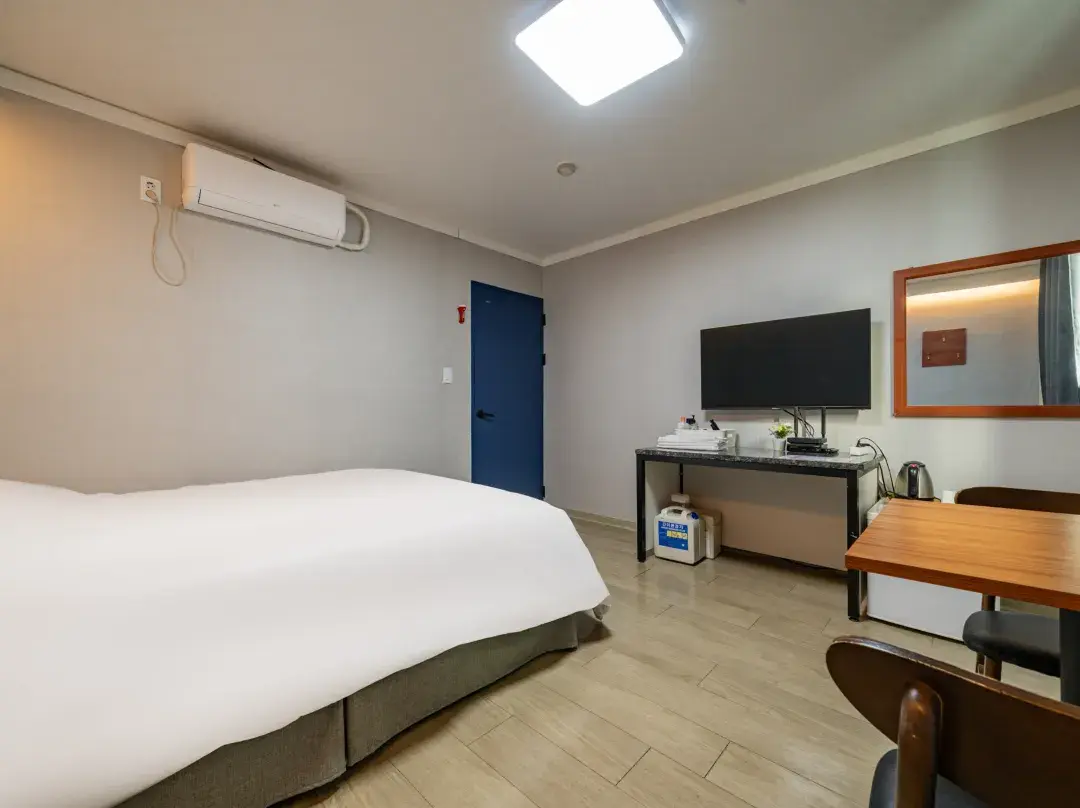 Jeongseon Versailles Motel - 안동시