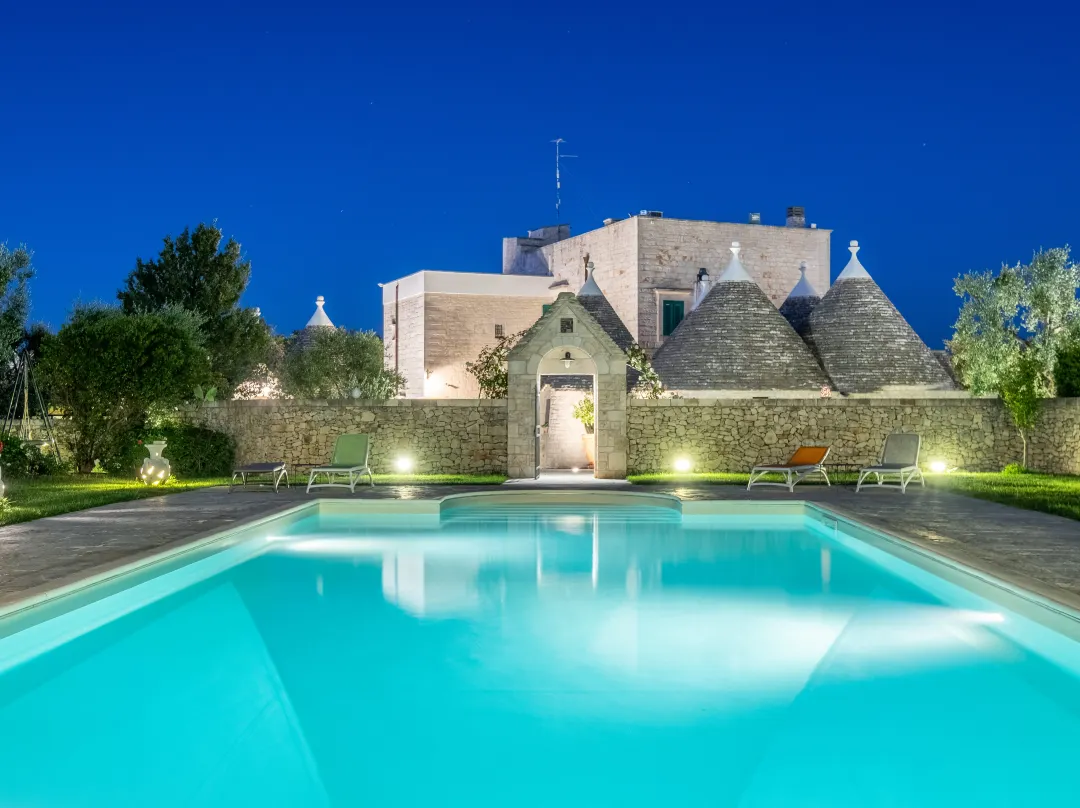 Romantico Trullo Palmento Con Piscina In Masseria - Provincia di Taranto