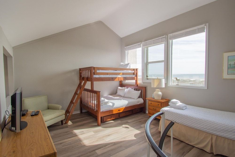 140 Capt John Fripp Villa - Fripp Island, SC