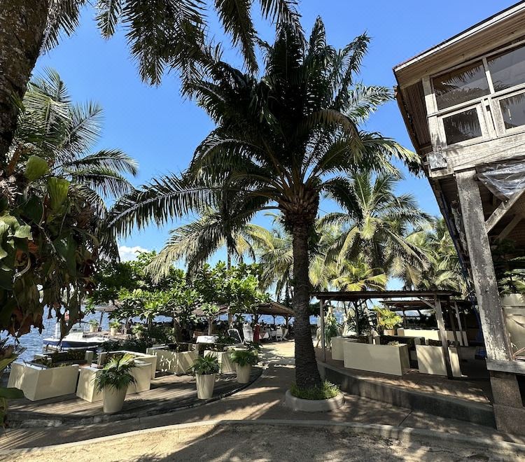 Hotel Coucoue Lodge,Adiake - Updated Prices & Hotel Reviews 2024 | Trip.com