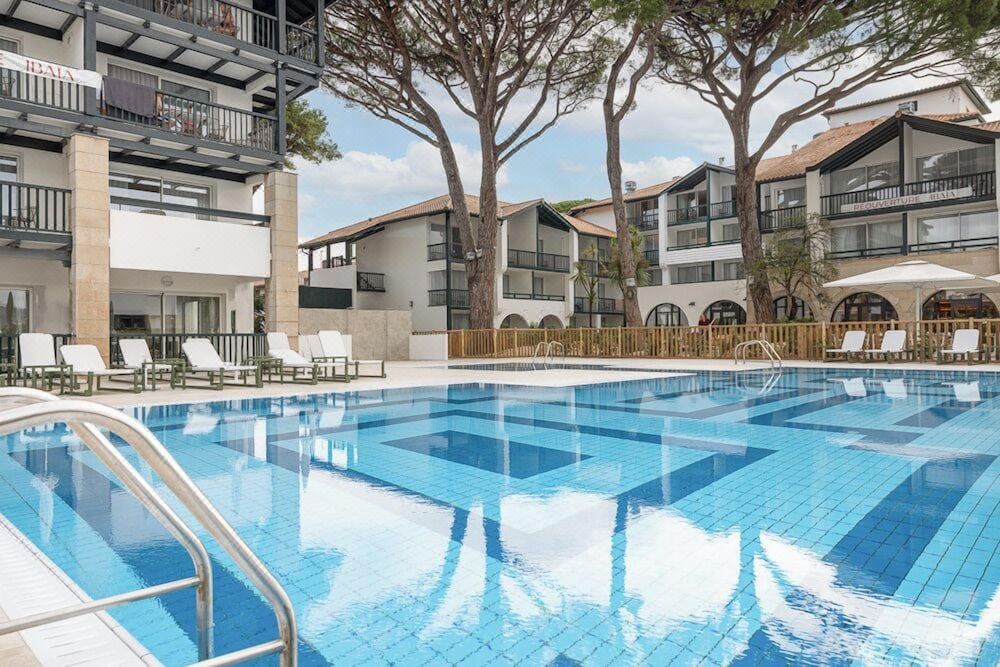 Hôtel & Résidence Ibaïa - Pyrénées-Atlantiques