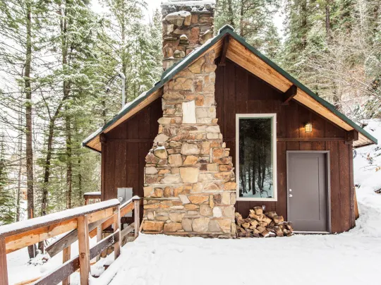 Hot Tub And Private Park Oasis - Cozy Rustic Retreat - Orem, UT