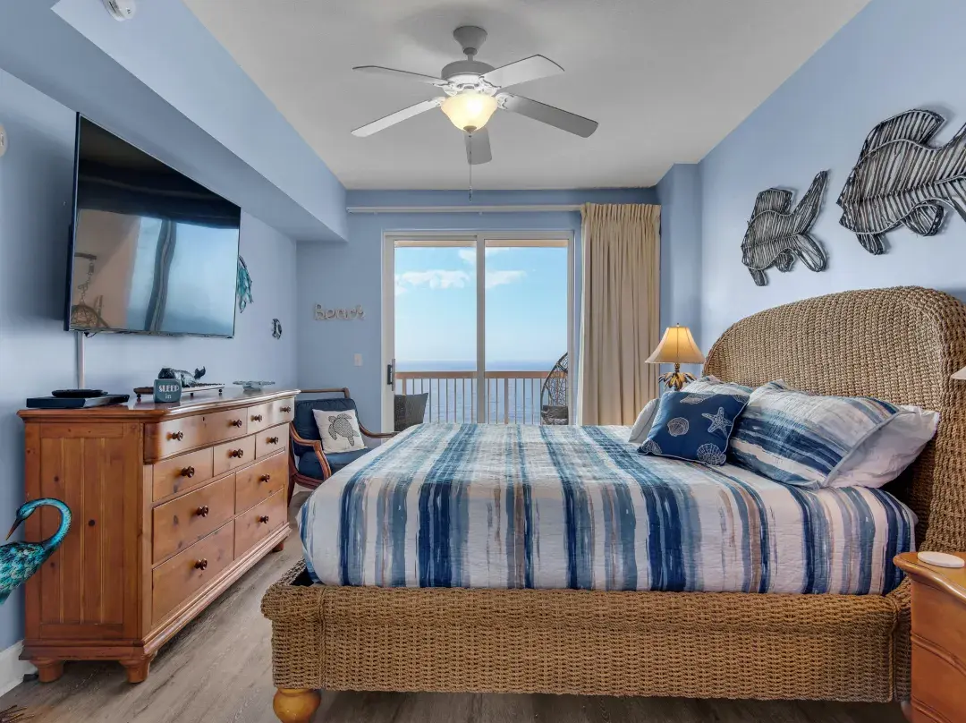 Spectacular Beachfront Views And Spacious Living Area - Gorgeous Retreat - Panama City Beach, FL