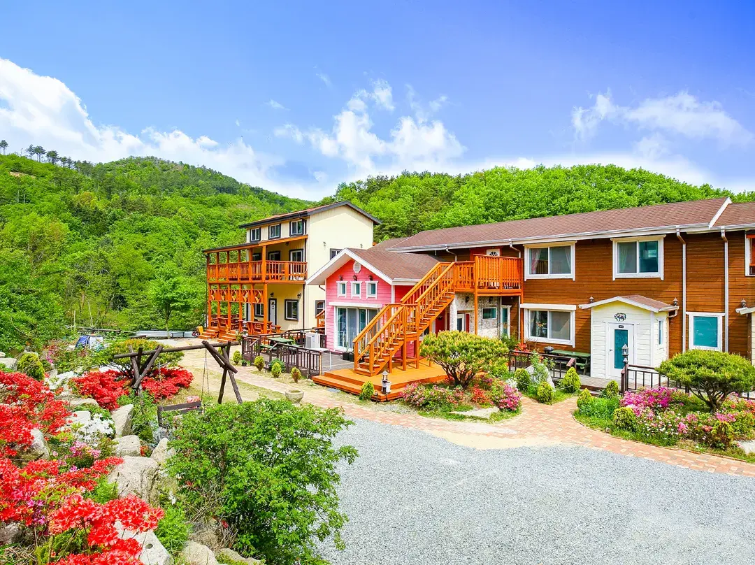 Gyeongju Hamilter Pension - Gyeongju-si