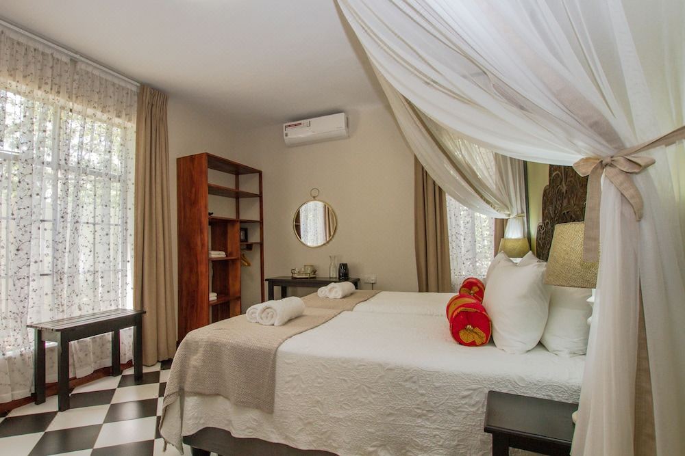 528 Victoria Falls Guest House - Victoria Falls