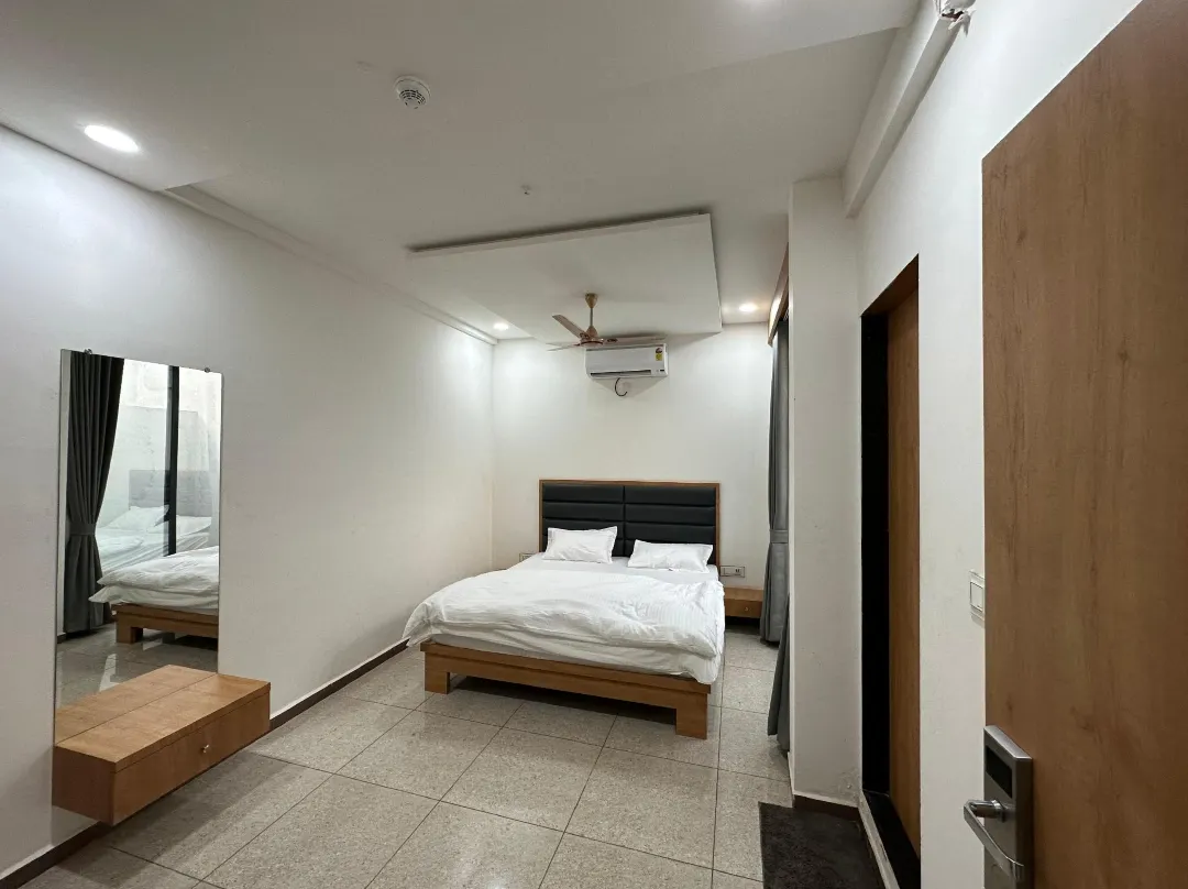 Hotel Royal Inn - Thrissur