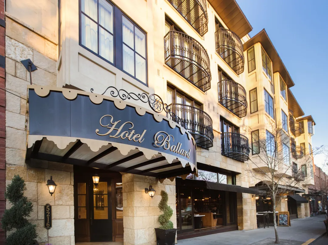 Hotel Ballard - Bainbridge Island, WA