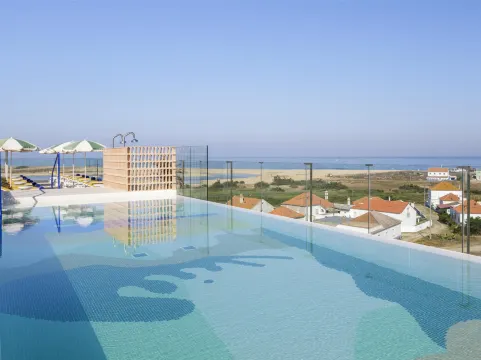 Amarello Hotel Praia Santo Andre, Tapestry Collection By Hilton - Melides