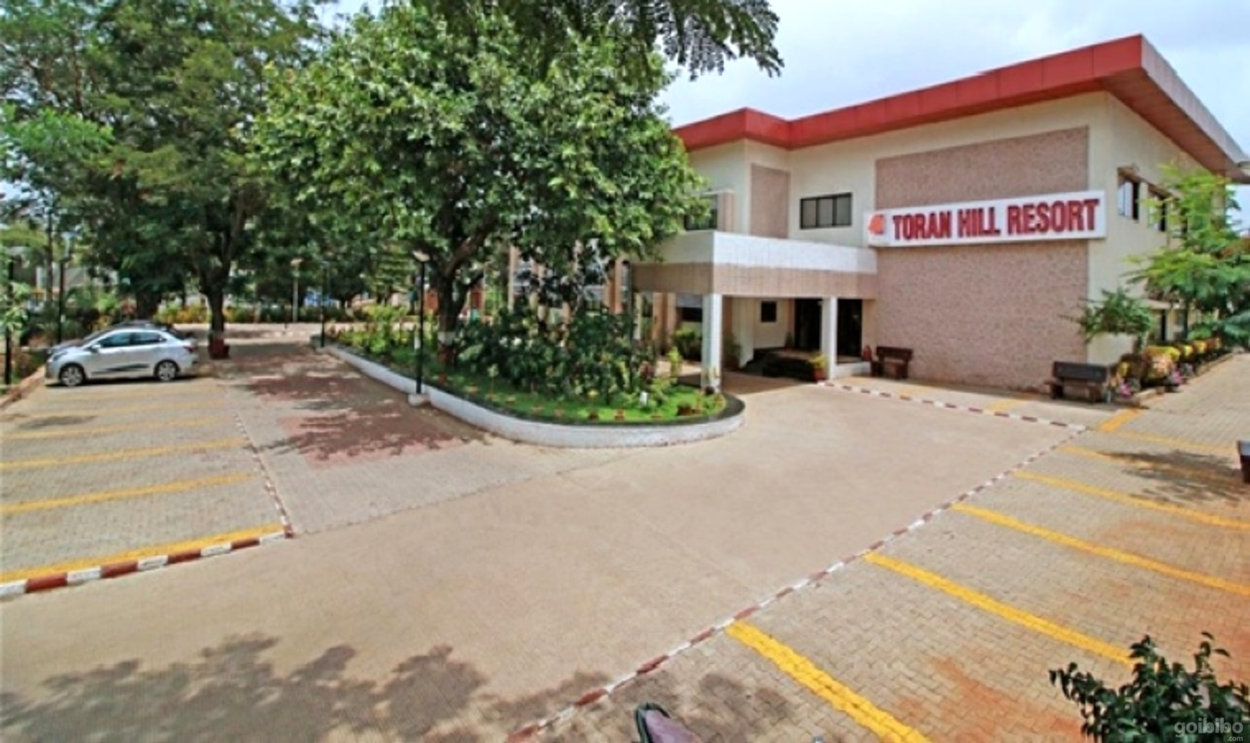 Toran Hill Resort-Saputara Updated 2022 Room Price-Reviews & Deals ...