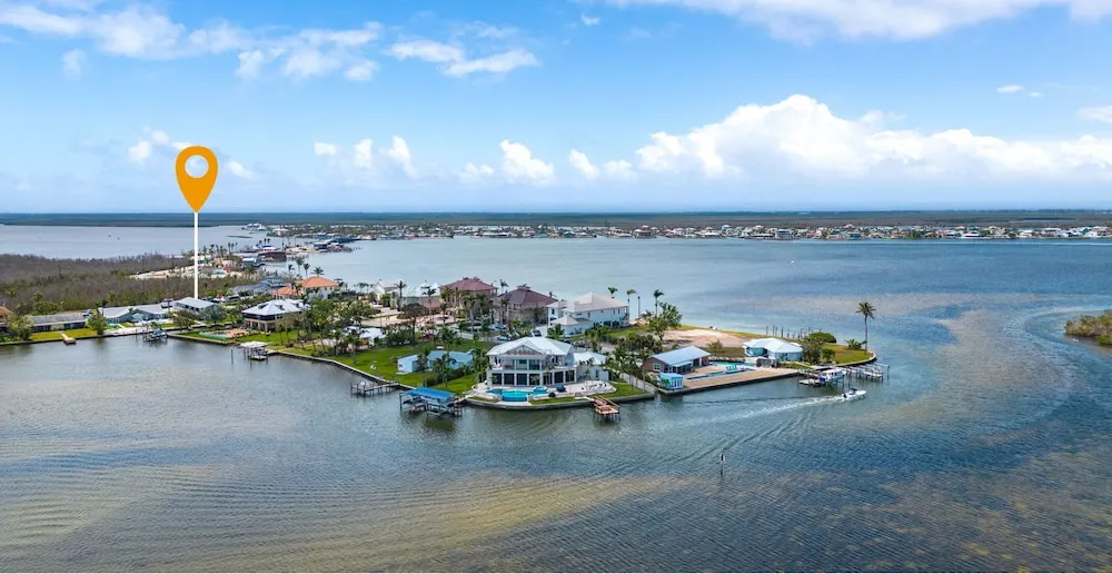 Matlacha On Shoreview - Pine Island, FL