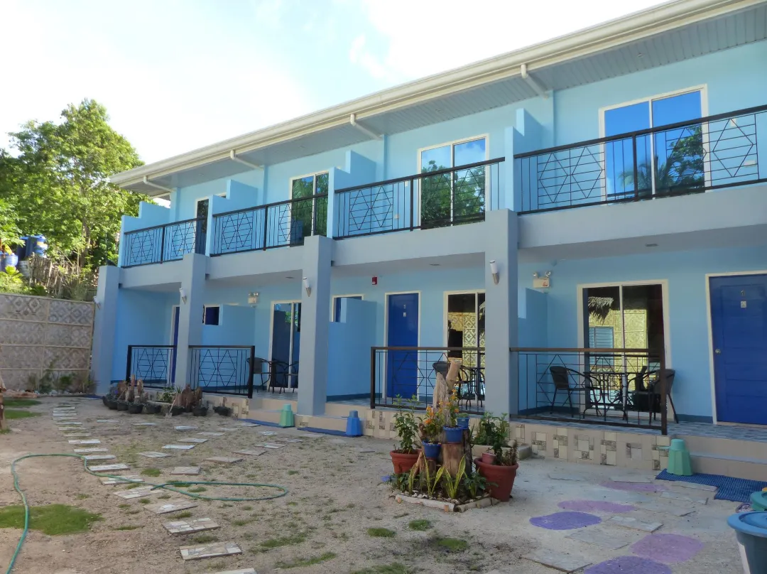 D & B Bluestar Beach Resort - Dauis