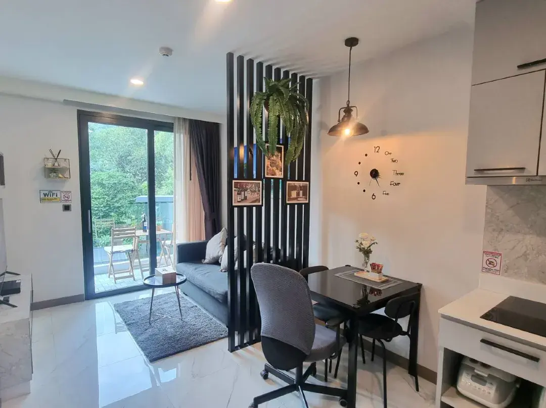 B506 - 1 Bedroom Serviced Apartment Top Floor Pool View At Ao Nang Beach - Krabi