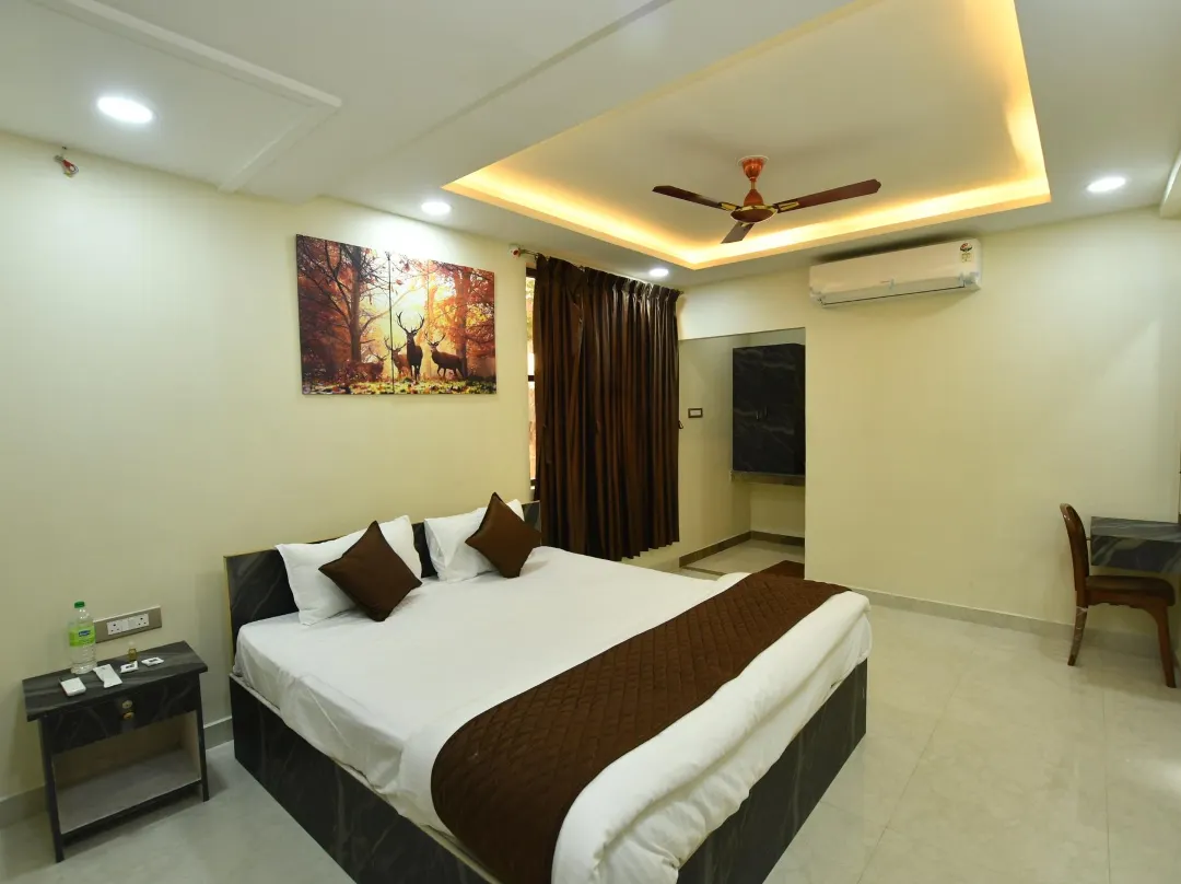 Vijay Balaji Mahal A/c - Tiruvannamalai