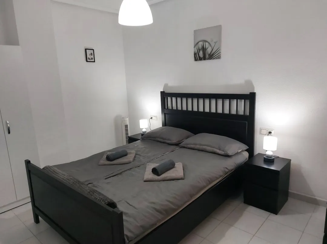 Apartamento De 2 Dormitorios - Cerca De Playas Y Centro - Torrevieja