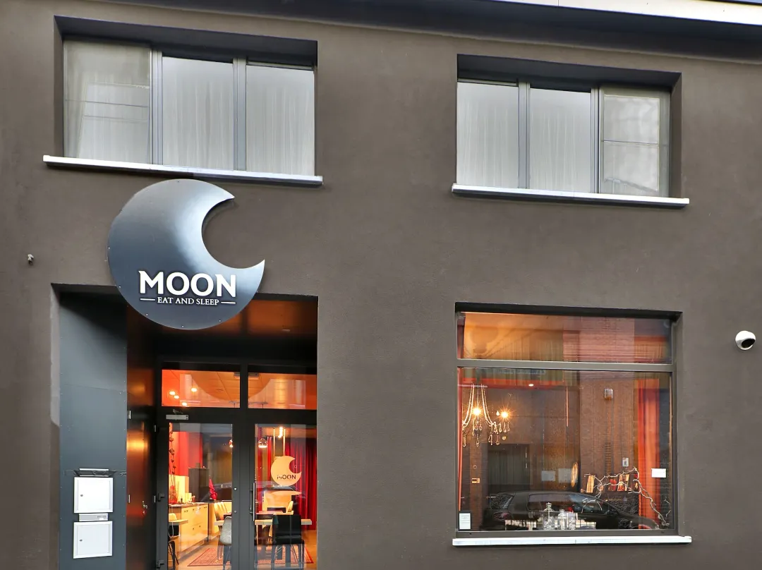 Hotel Moon - Saint-Nicolas