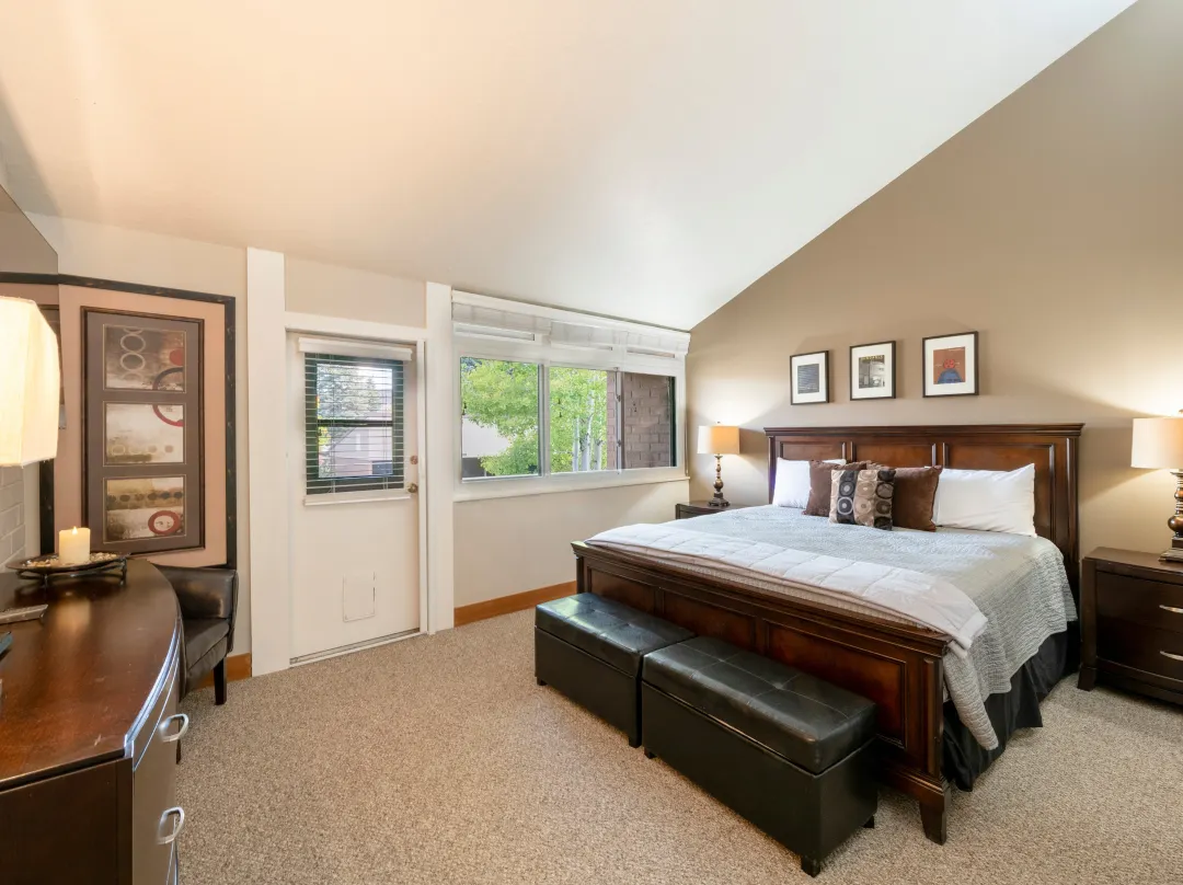 Heated Outdoor Pool And Scenic Ski Trail Access - Cozy Mountain Retreat - Park City, UT