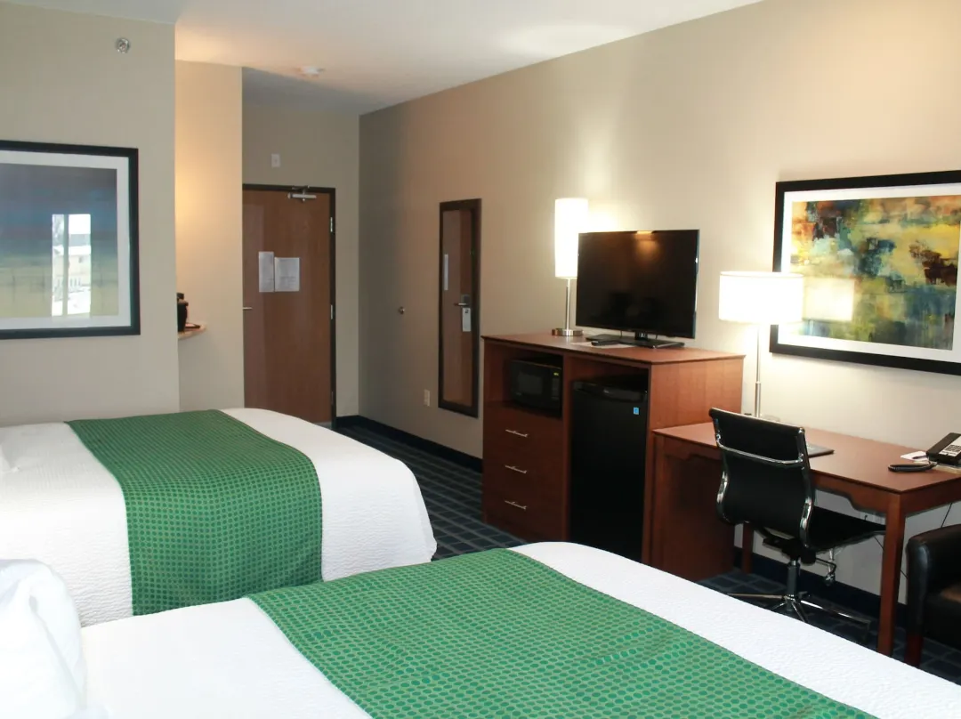 Reston Lodge & Suites - Emmetsburg - Iowa