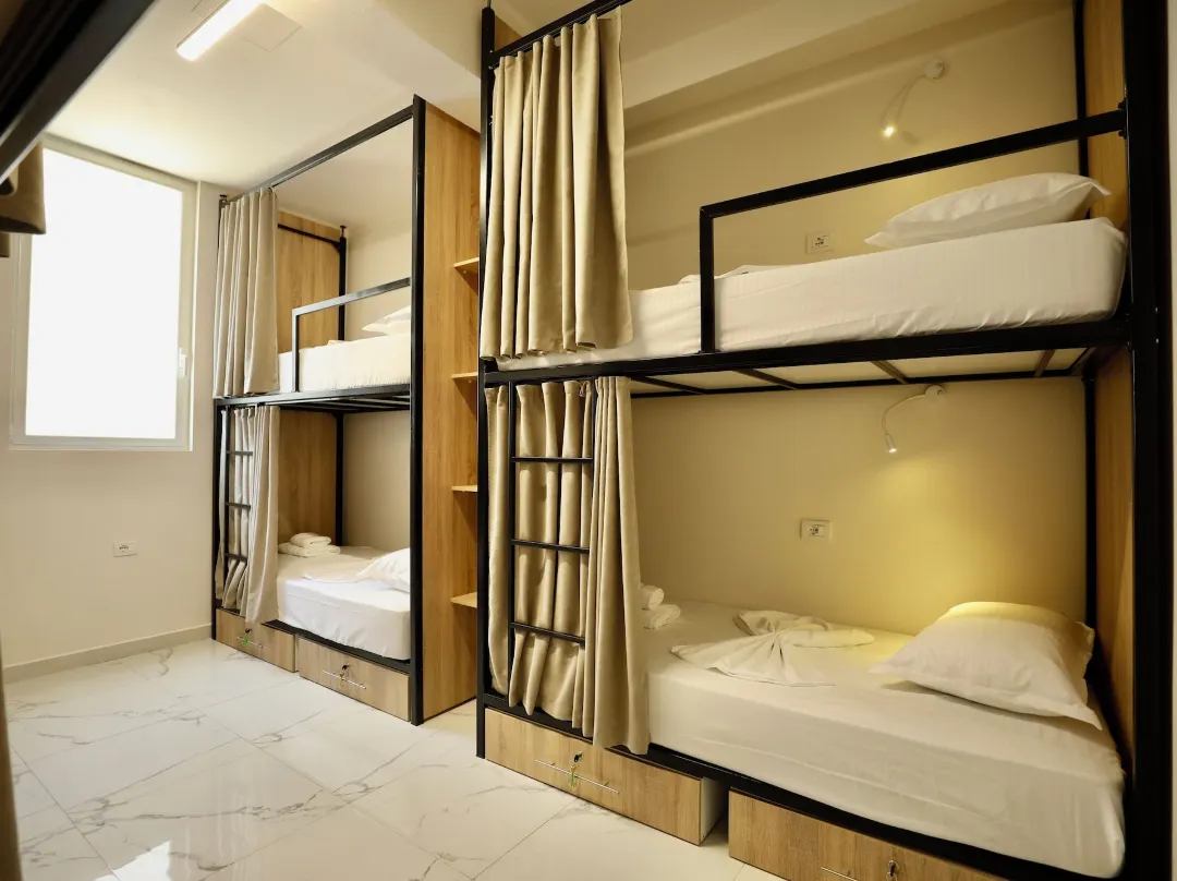 Urban Stay Hostel - Sarandë