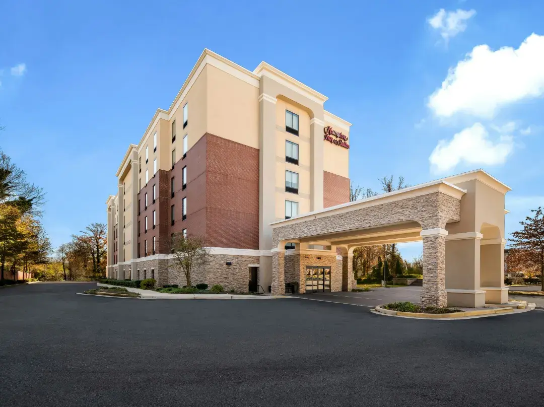 Hampton Inn & Suites Camp Springs/andrews Afb - Clinton, MD